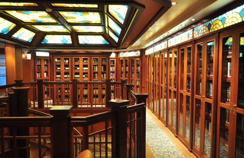 A Royal Return | Queen Elizabeth 2 | Porthole Cruise