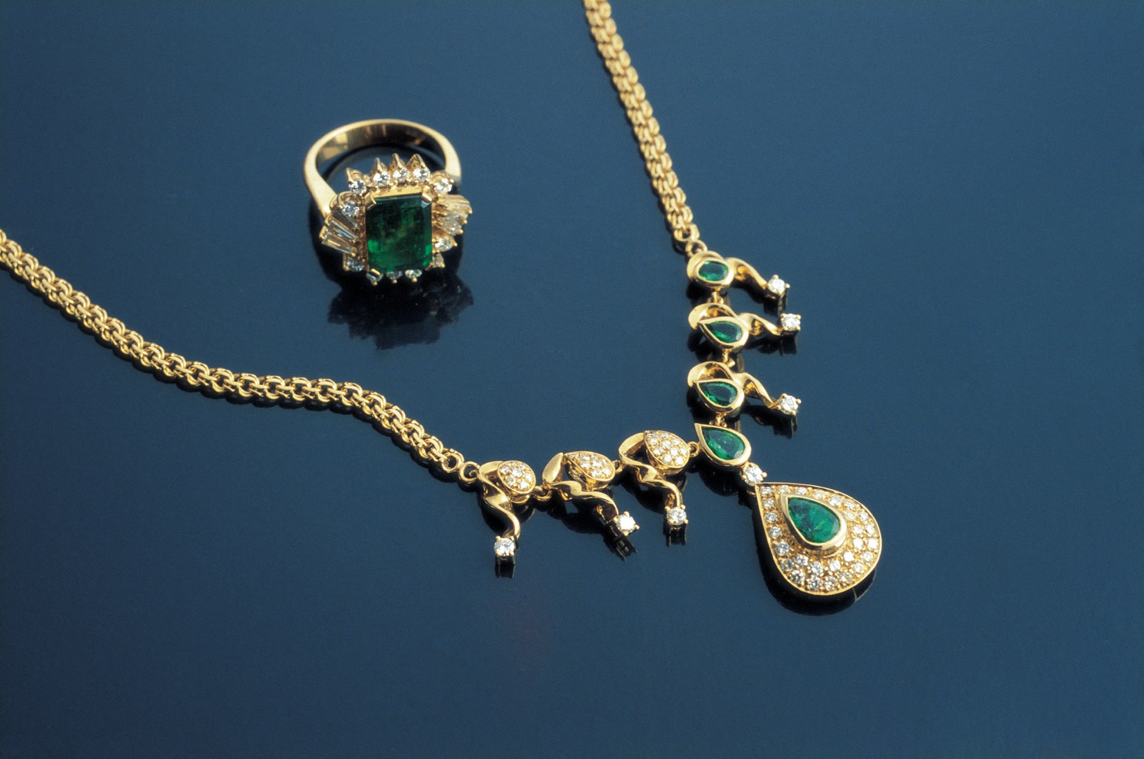 Emeralds of Cartagena: Colombia's Favorite Gemstone | Porthole Cruise