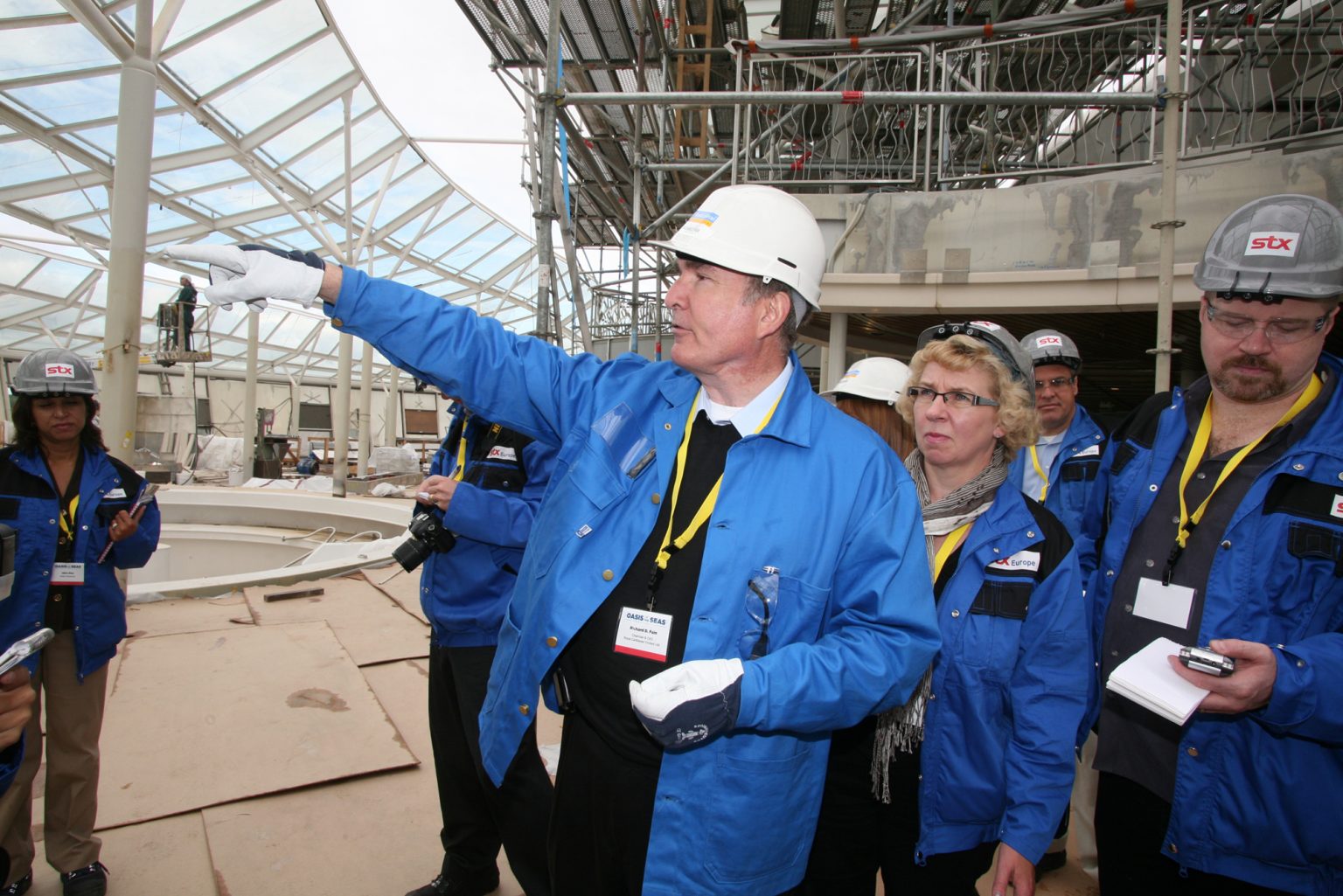 Richard Fain Steps Down as Royal Caribbean Group CEO | Porthole Cruise ...