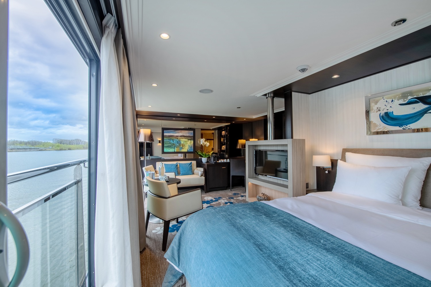 Taking In The Avalon View | Porthole Cruise and Travel News