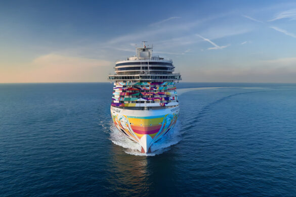 Hannah Waddingham Stars in New Princess Cruises Ad | Porthole Cruise ...